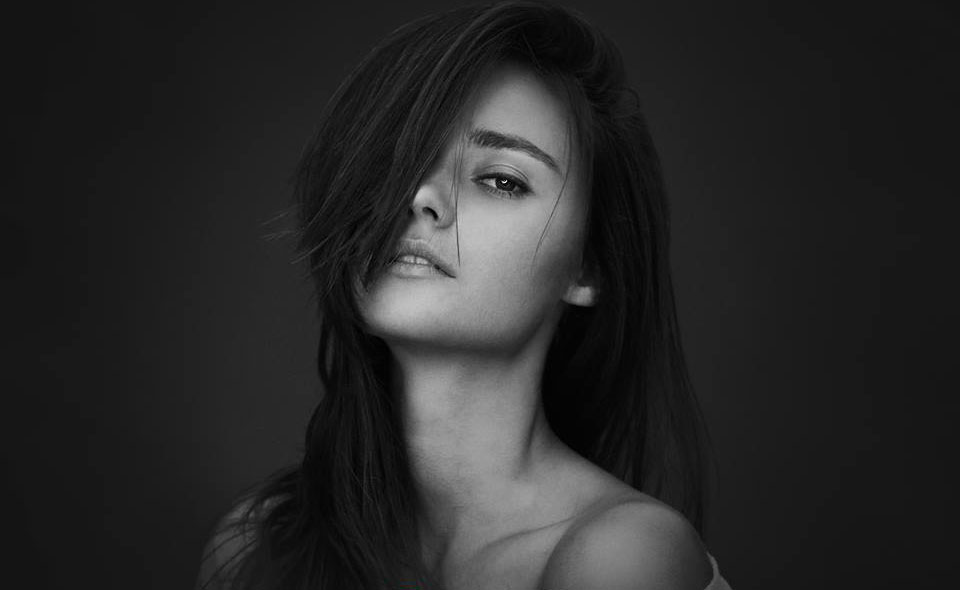 Miss Nine – Artists