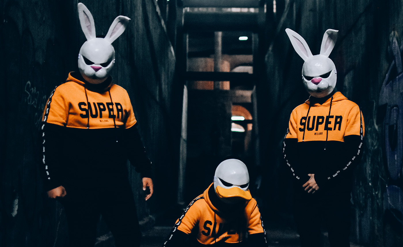 Save The Rabbits – Artists