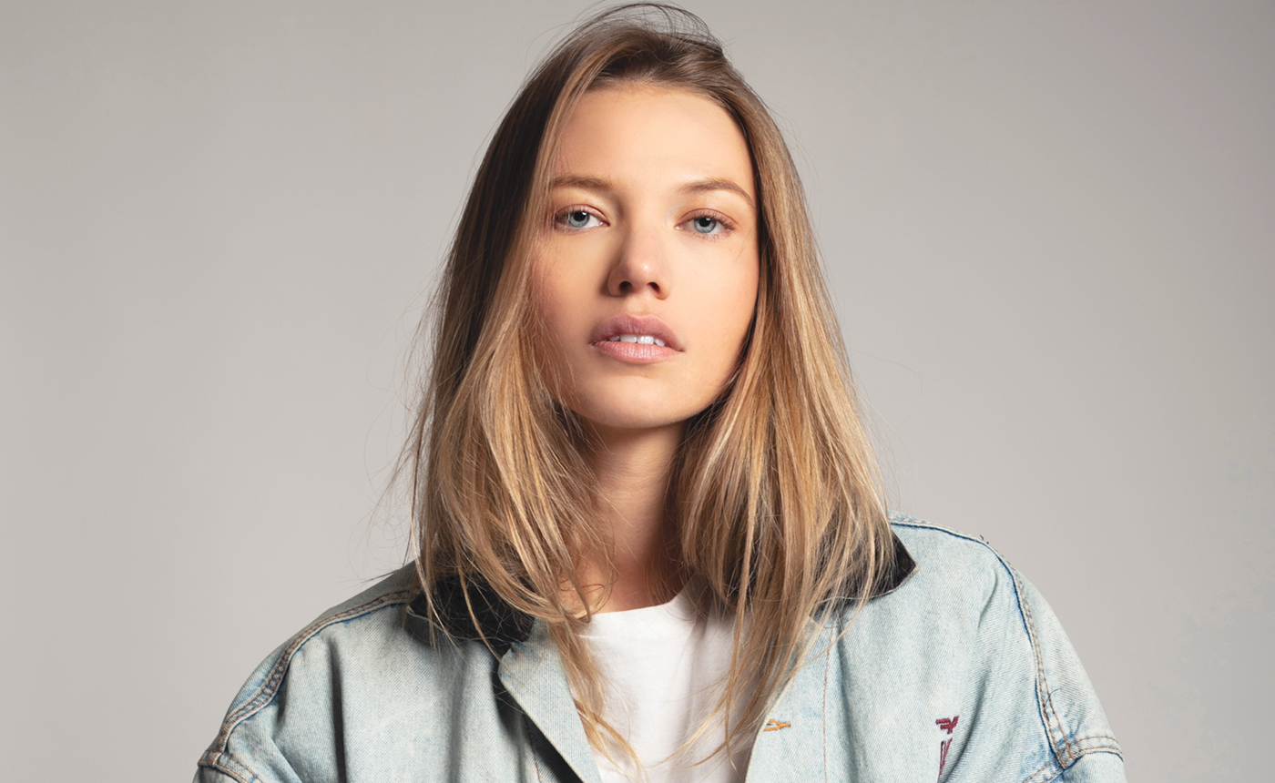 Melanie Ribbe – Artists