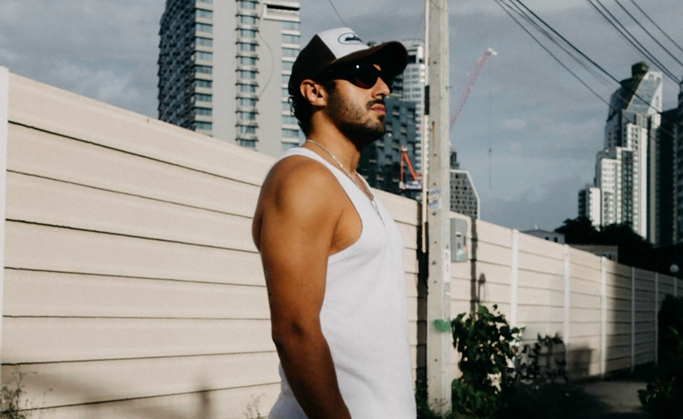 Eli Cicada – Artists