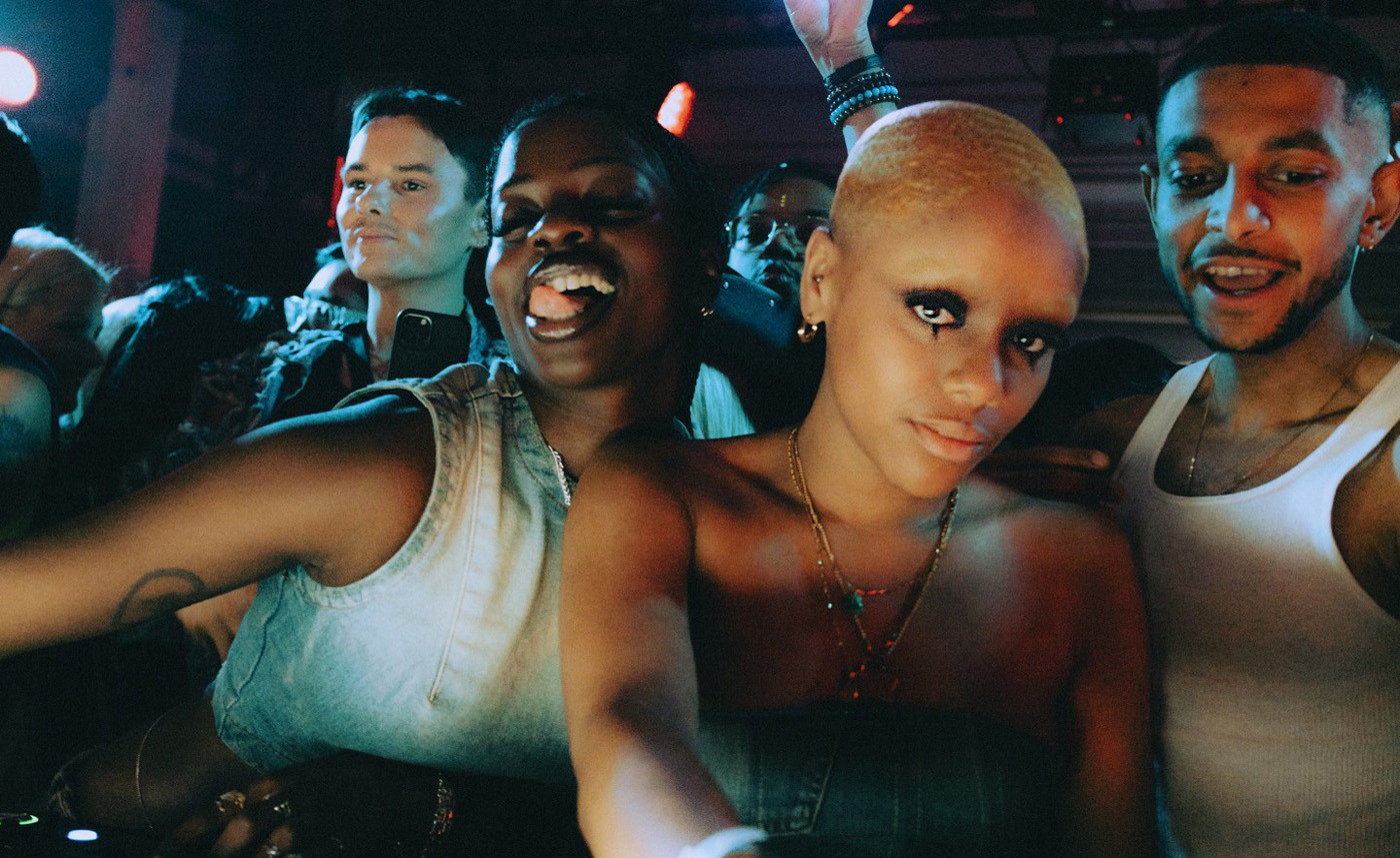 Redliners – Artists