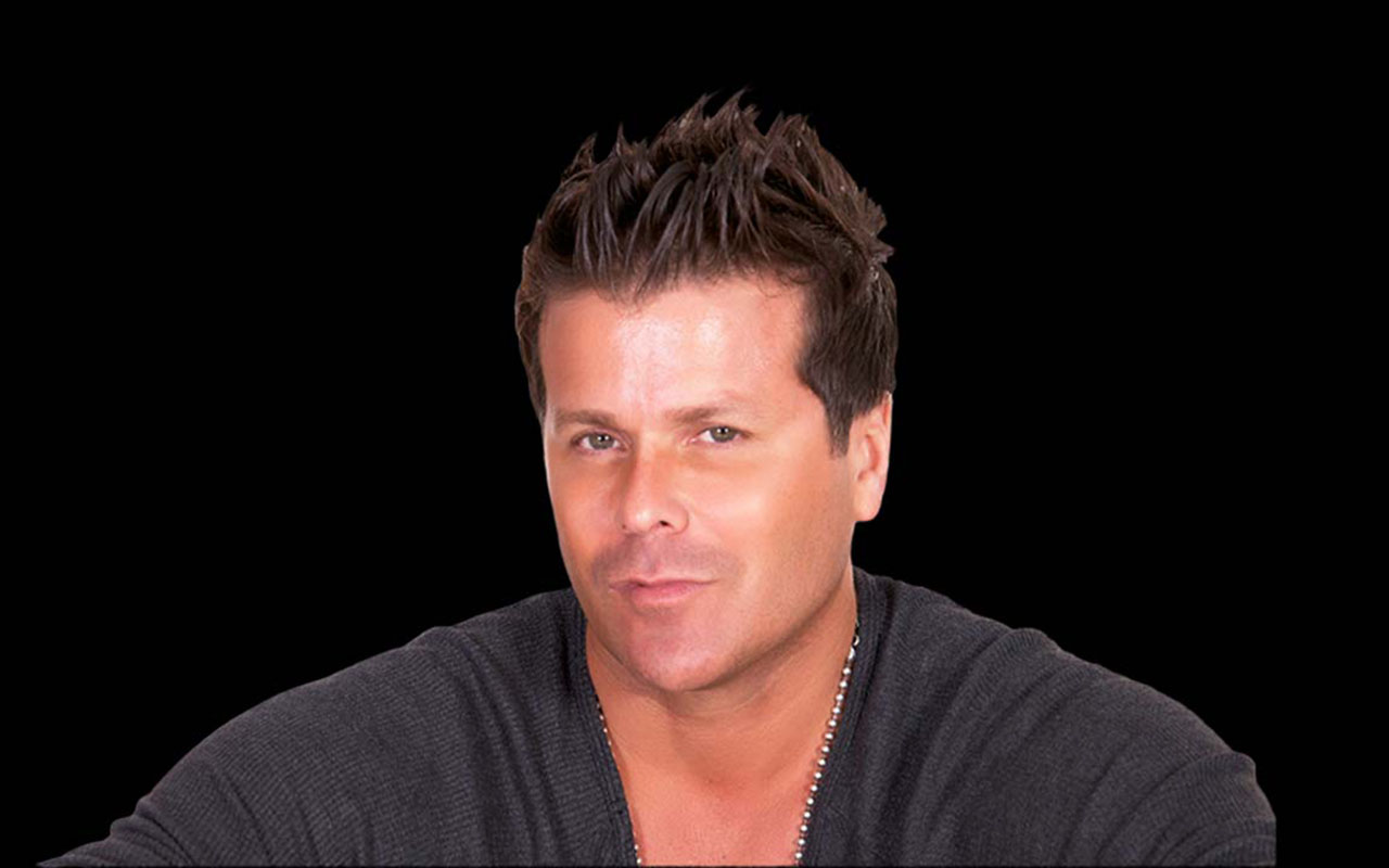 Steve Castro – Artists