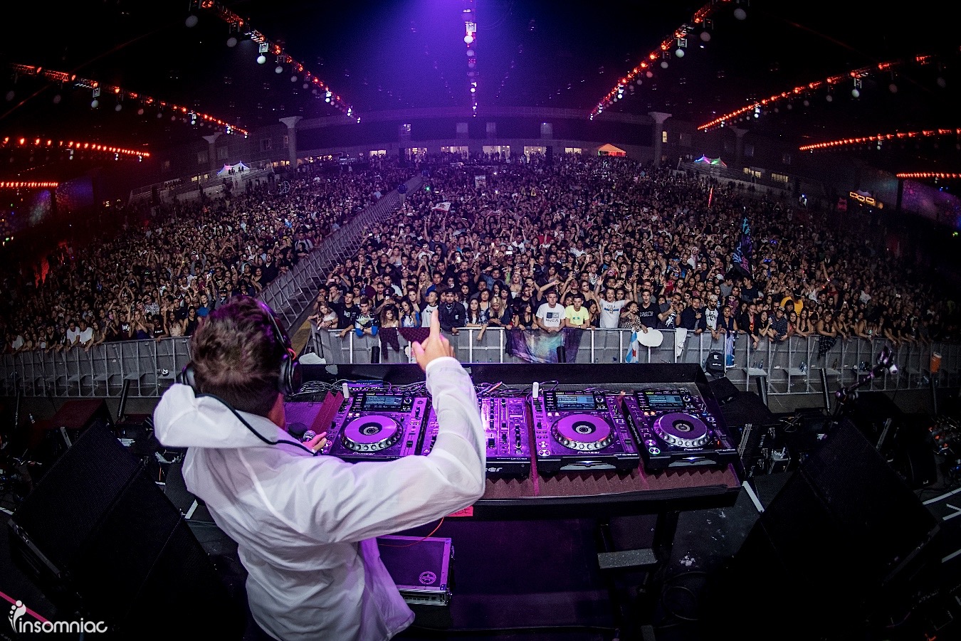 Kaskade at the Los Angeles Convention Center | Insomniac