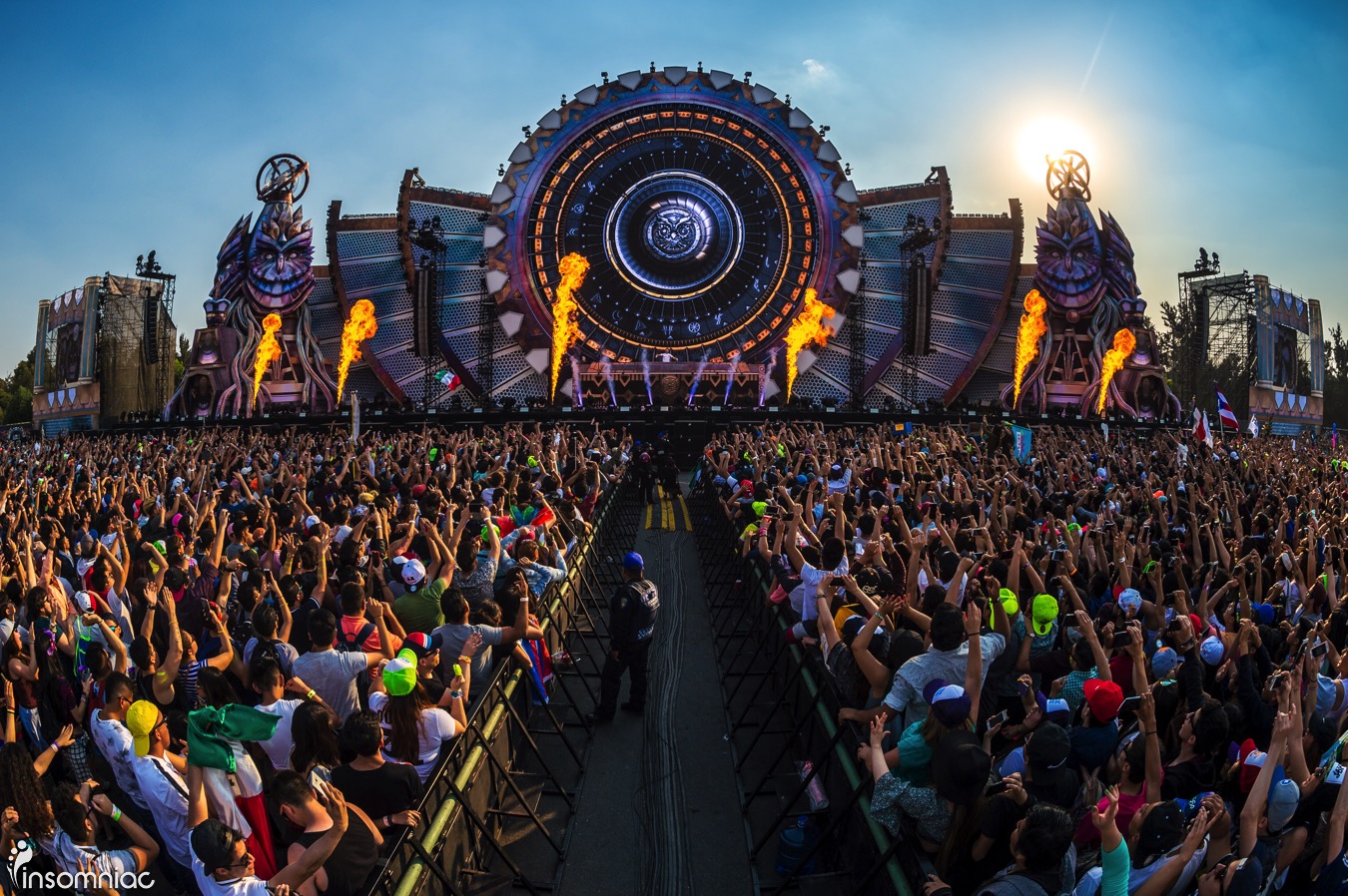 EDC Mexico 2017 – Day 1 | Insomniac