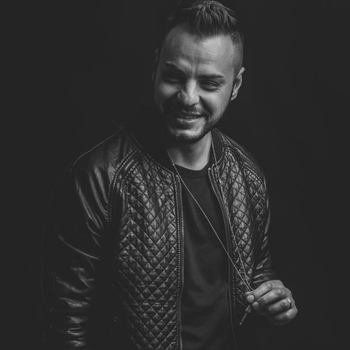 Ruben Mandolini Dishes Out Seductive Tech Roller “Romantica” | Insomniac