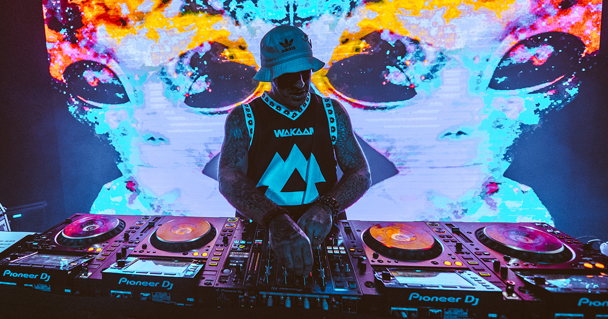 LSDREAM Takes Through the Interstellar Dreamscape of “I AM BASS ...