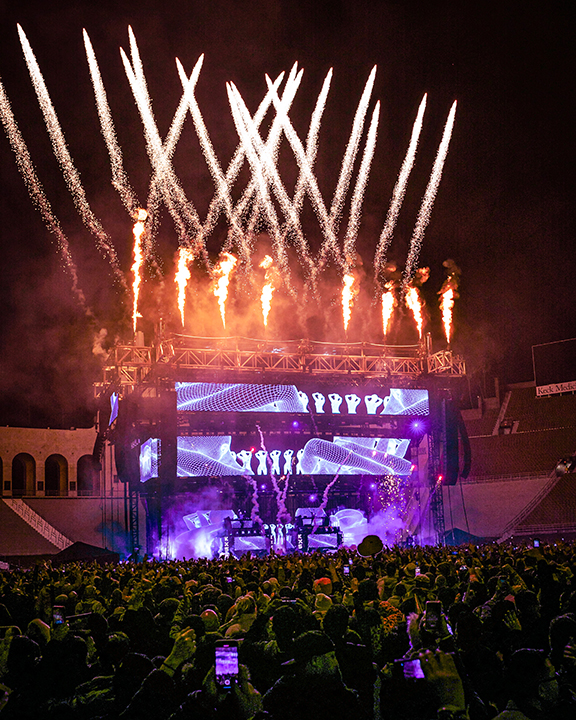 Kx5 at LA Memorial Coliseum | Insomniac