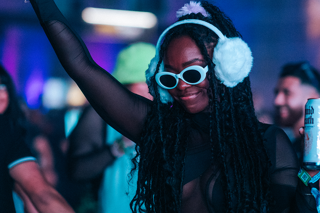 Experience – Forever Midnight